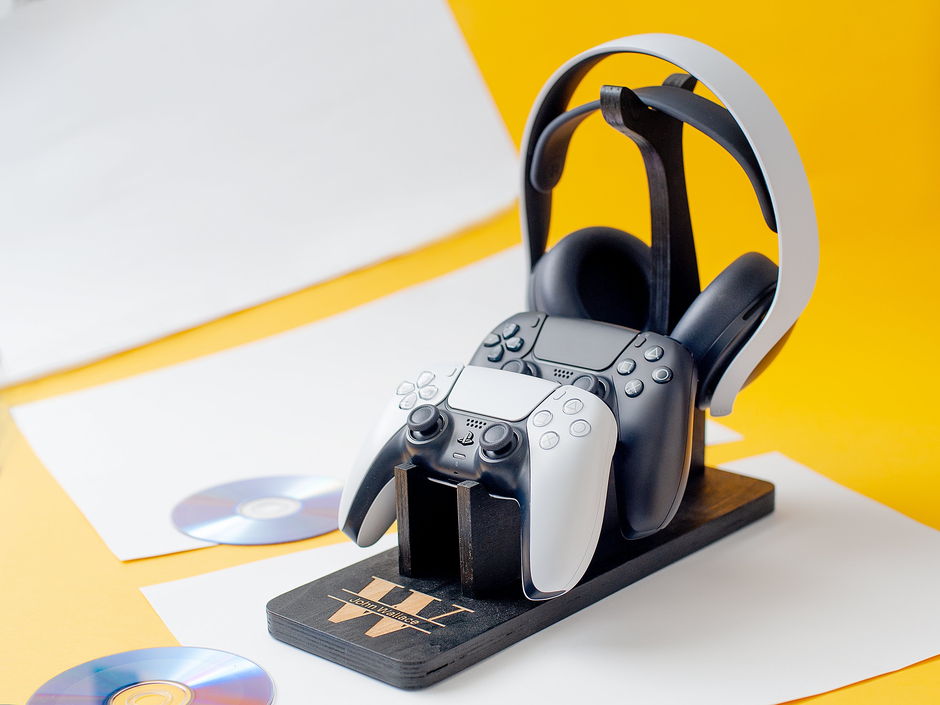 Controller Stands – Madeset